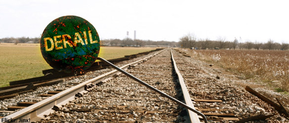 Derailed: Five Lessons Learned From Catastrophic Failures of Leadership